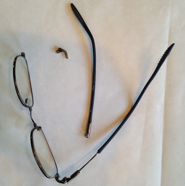 Ask Little Four Eyes: Robust frames for an 8 year old – For Little Eyes